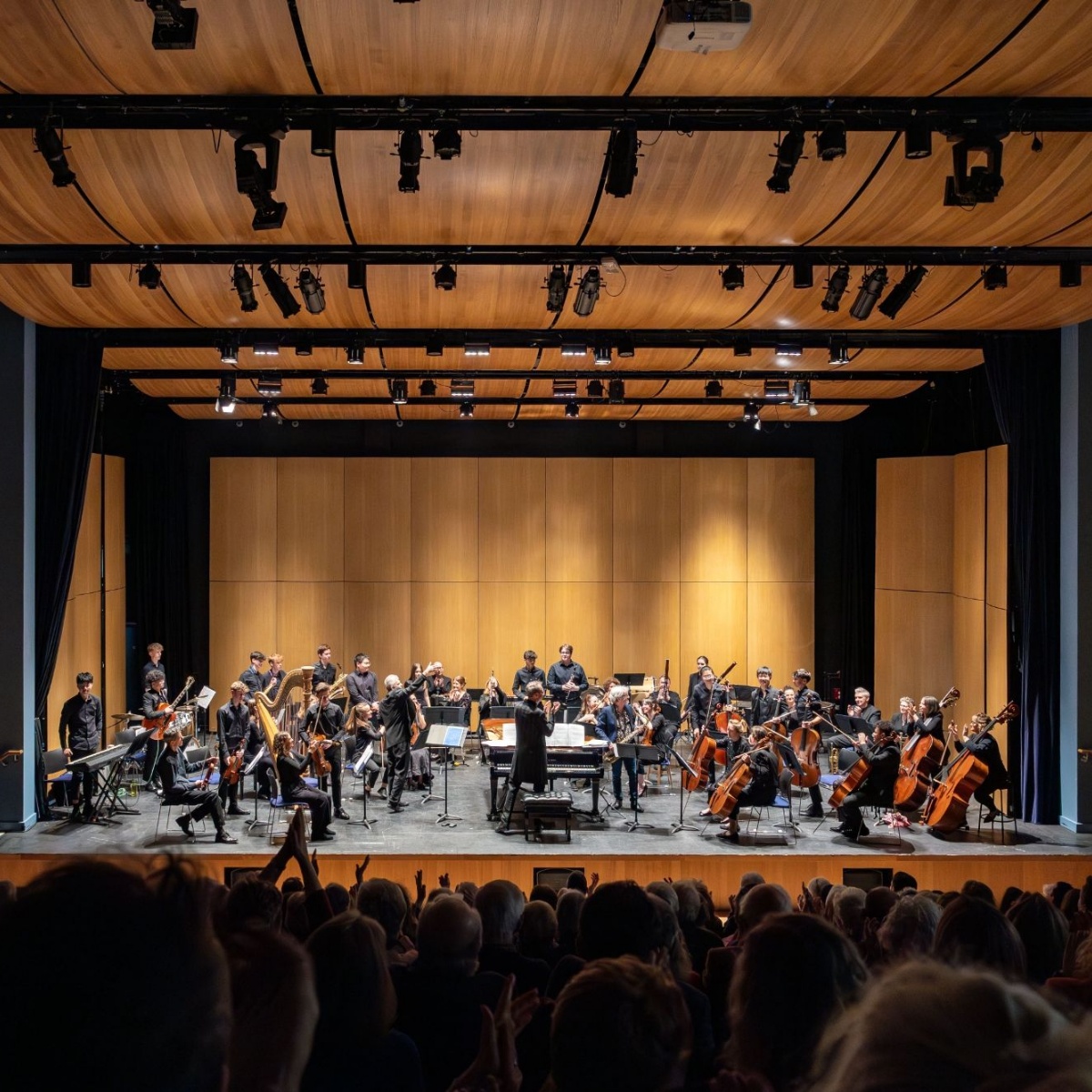 King's High Warwick - Esme performs alongside professional musicians at ...